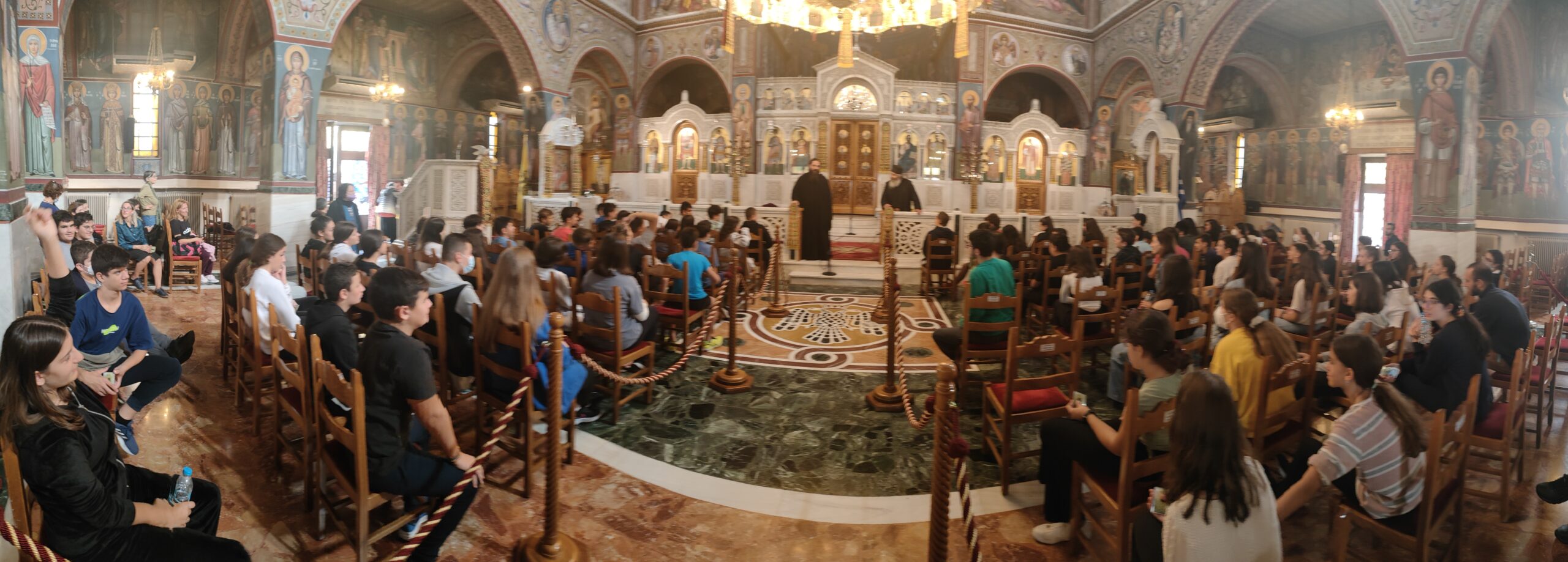 Προσκύνημα στον Ι.Ν.Αγίου Δημητρίου Πειραιώς - Γυμνάσιο Εκπαιδευτήρια-ΙΜΠ